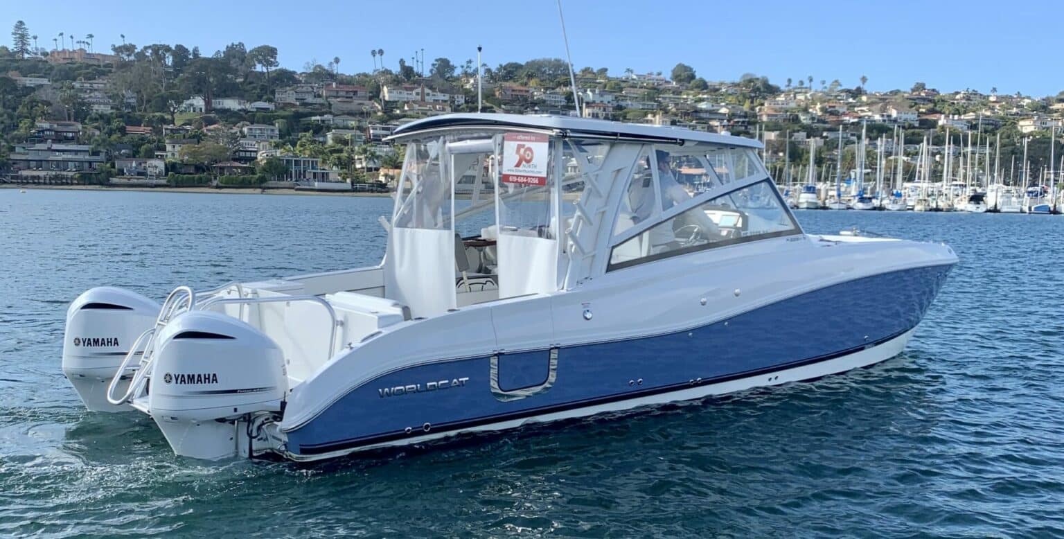 2021 WORLD CAT 325DC DUAL CONSOLE | 50 North Yachts