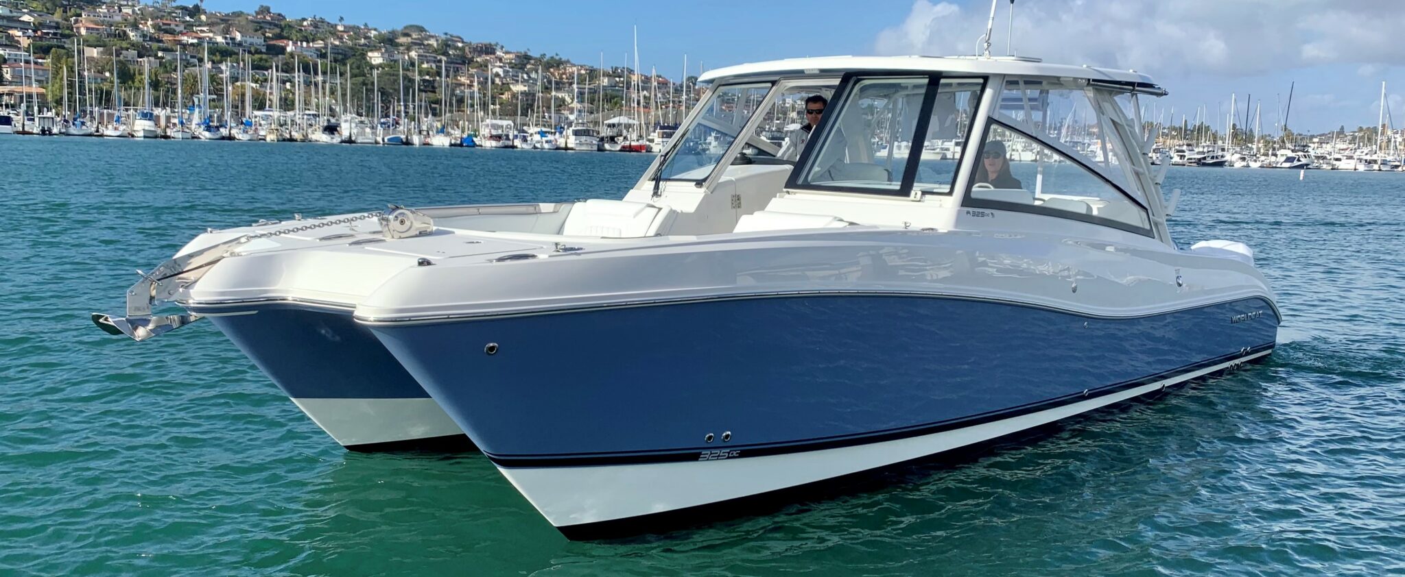 What Makes The World Cat 325DC Dual Console The Most Versatile 30 ...